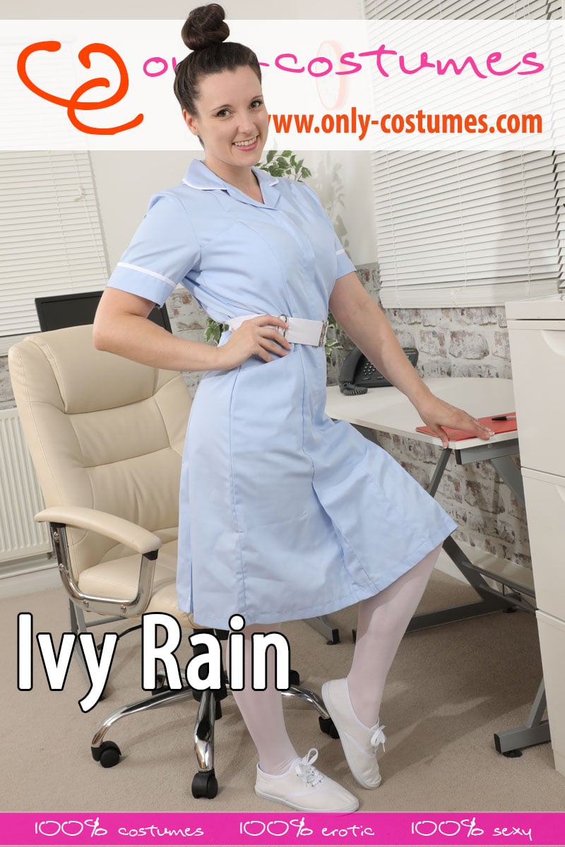 Sexy Costume Models at Only Costumes